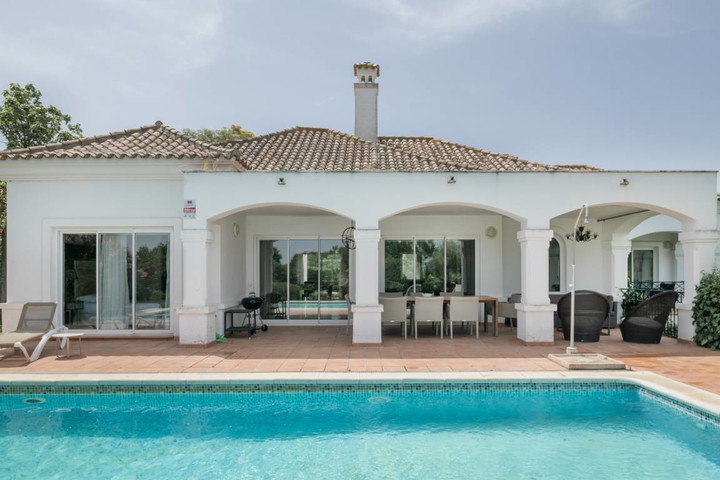 200 M² Villa ∙ 4 Habitaciones ∙ 8 Huéspedes - Arcos de la Frontera