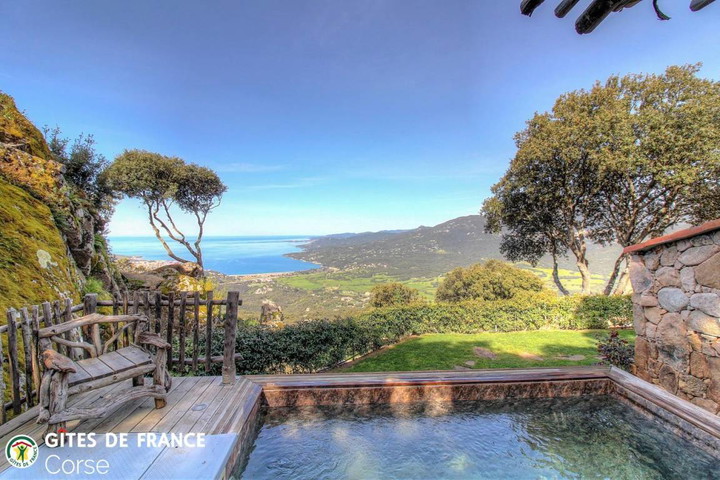 60 M² Gîte ∙ 2 Chambres ∙ 4 Personnes - Propriano