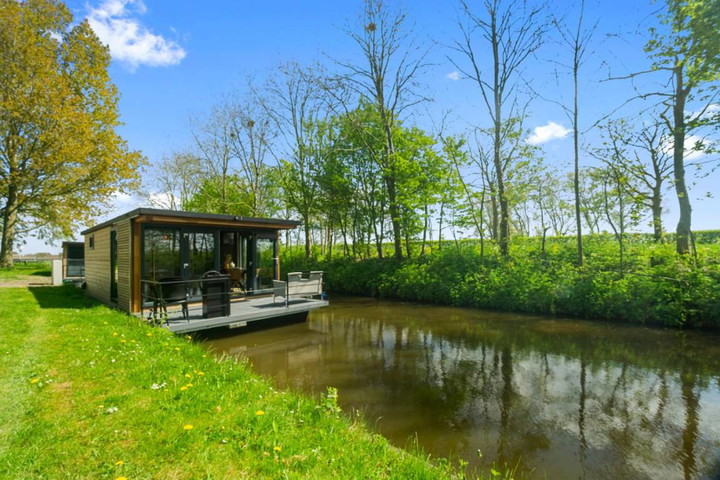 Huis ∙ 2 Slaapkamers ∙ 4 Gasten - Leeuwarden