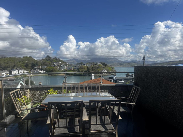 Cottage ∙ 4 Bedrooms ∙ 7 Guests - Porthmadog