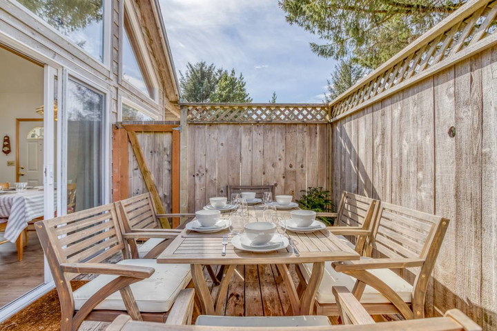 112 M² House ∙ 2 Bedrooms ∙ 6 Guests - Pacific City, OR