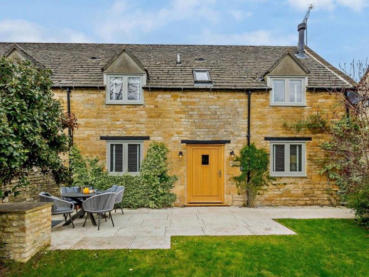 Cottage ∙ 2 Bedrooms ∙ 4 Guests - Winchcombe