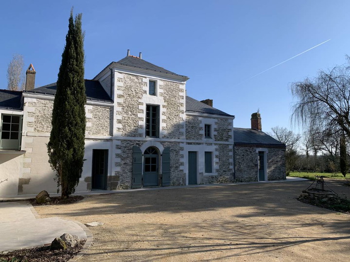 Gîte ∙ 8 Slaapkamers ∙ 22 Gasten - Pays de la Loire