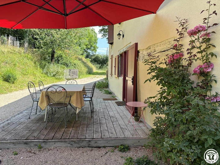 80 M² Gîte ∙ 2 Chambres ∙ 6 Personnes - Ain