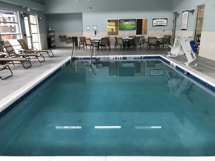 Condo ∙ 1 Bedroom ∙ 5 Guests - Madison, WI