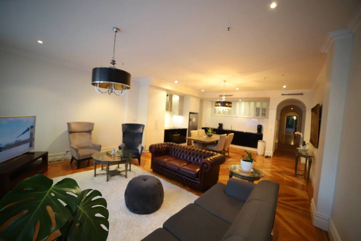 130 M² Apartment ∙ 2 Bedrooms ∙ 4 Guests - Cottesloe