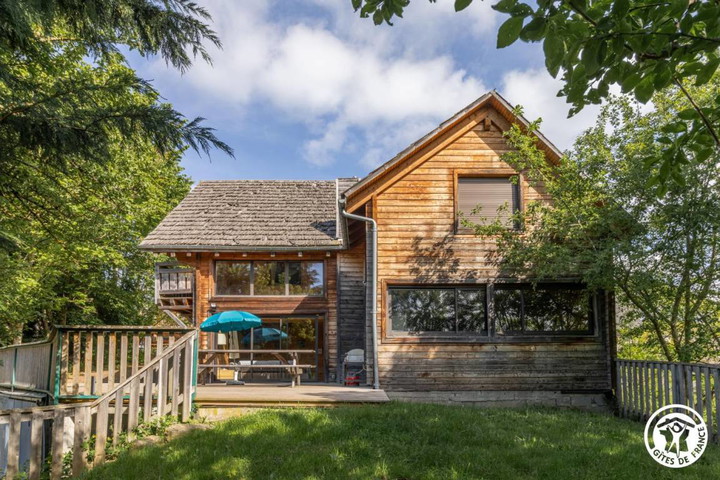 160 M² Gîte ∙ 4 Chambres ∙ 10 Personnes - Besse-et-Saint-Anastaise