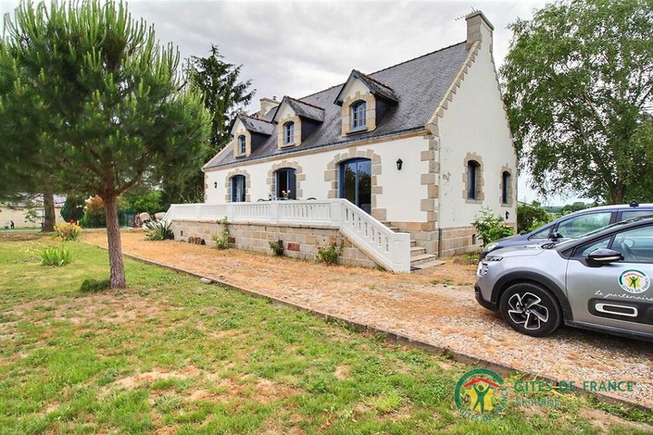 95 M² Gîte ∙ 3 Chambres ∙ 4 Personnes - Vannes