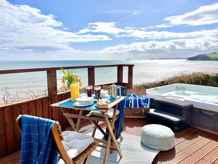 Cottage ∙ 4 Bedrooms ∙ 9 Guests - Dawlish