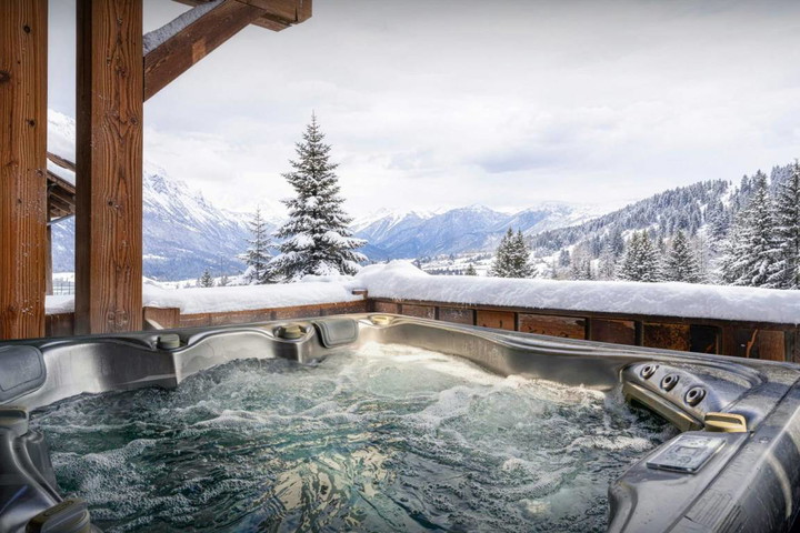 270 M² Chalet ∙ 5 Chambres ∙ 12 Personnes - Megève
