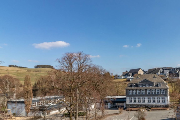190 M² Ferienhaus ∙ 6 Schlafzimmer ∙ 11 Gäste - Schmallenberg