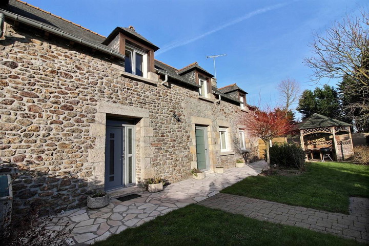 112 M² Gîte ∙ 3 Chambres ∙ 6 Personnes - Côtes-d'Armor