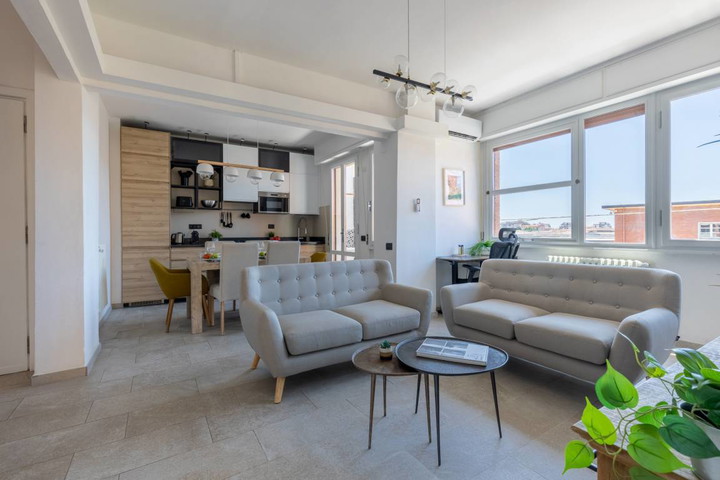 85 M² Apartment ∙ 2 Bedrooms ∙ 4 Guests - Pisa