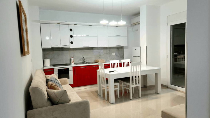 92 M² Appartement ∙ 3 Chambres ∙ 5 Personnes - Fier