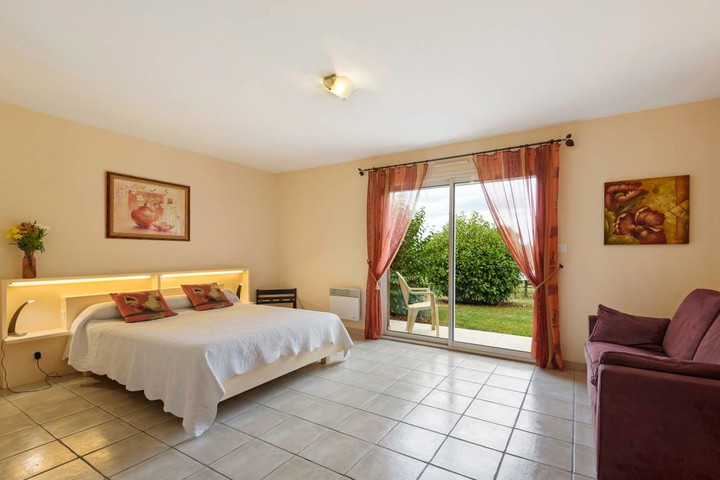 31 M² Bed & Breakfast ∙ 1 Habitación ∙ 4 Huéspedes - Brive-la-Gaillarde