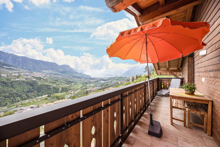 77 M² Appartamento Vacanza ∙ 2 Camere Da Letto ∙ 4 Ospiti - Tirolo
