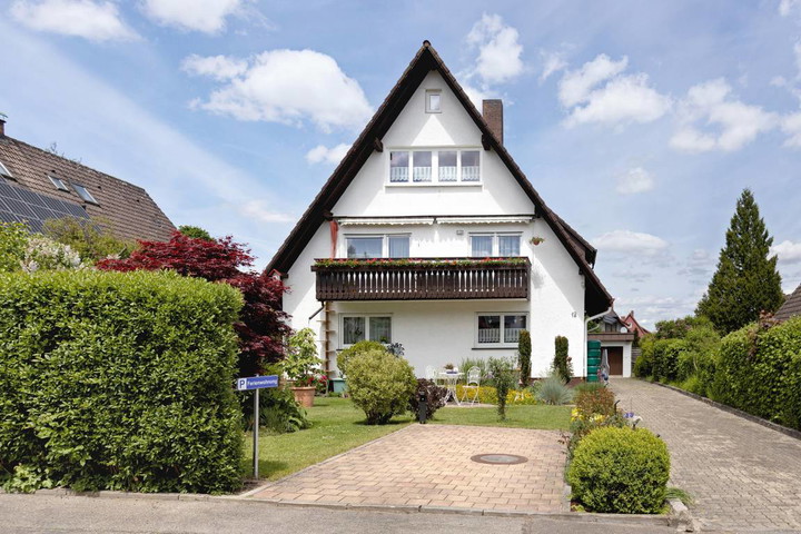 95 M² Apartment ∙ 2 Bedrooms ∙ 4 Guests - Donaueschingen