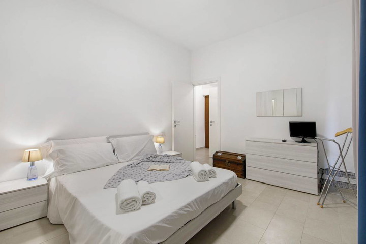 80 M² Apartment ∙ 1 Bedroom ∙ 4 Guests - Lodi