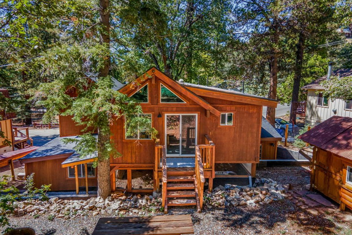 208 M² Casa ∙ 5 Quartos ∙ 11 Hóspedes - Big Bear Lake, CA