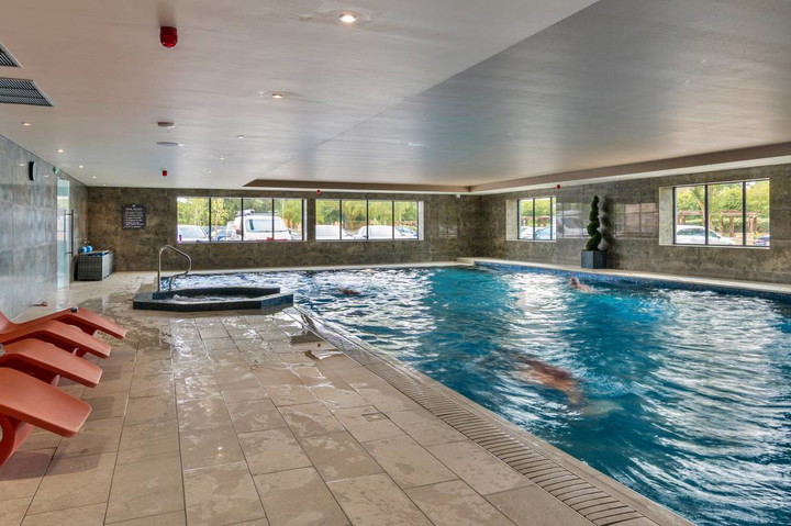 80 M² Chalet ∙ 2 Schlafzimmer ∙ 4 Gäste - Cambridgeshire
