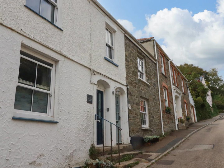 Cottage ∙ 3 Bedrooms ∙ 6 Guests - St Mawes