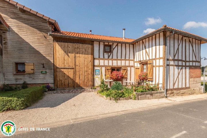 100 M² Gîte ∙ 2 Chambres ∙ 5 Personnes - Marne