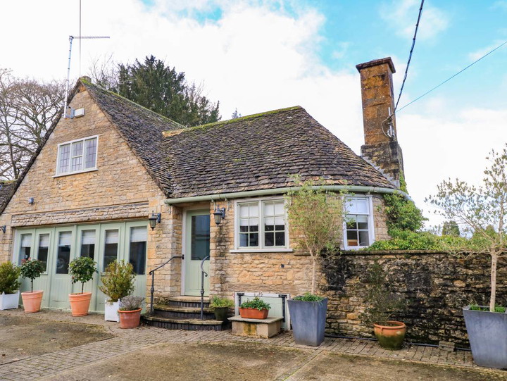 Cottage ∙ 2 Bedrooms ∙ 6 Guests - Chipping Norton