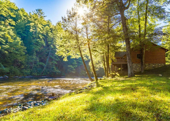 141 M² Cabin ∙ 3 Bedrooms ∙ 6 Guests - Blue Ridge, GA