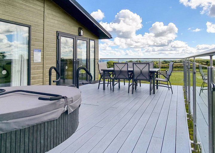 Chalet ∙ 3 Bedrooms ∙ 6 Guests - Northumberland