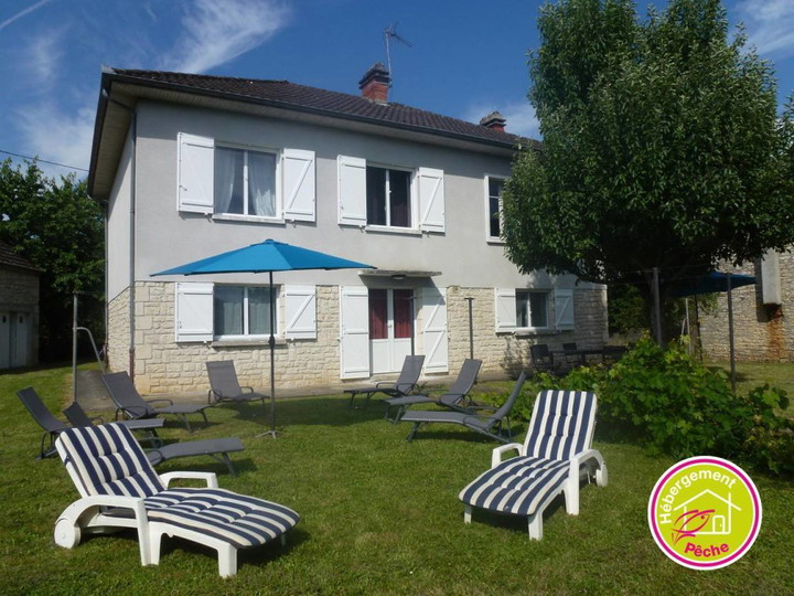 180 M² Gîte ∙ 4 Chambres ∙ 9 Personnes - Martel