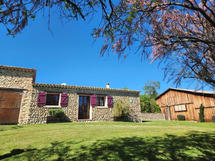 81 M² Gîte ∙ 2 Chambres ∙ 5 Personnes - Alpes-de-Haute-Provence