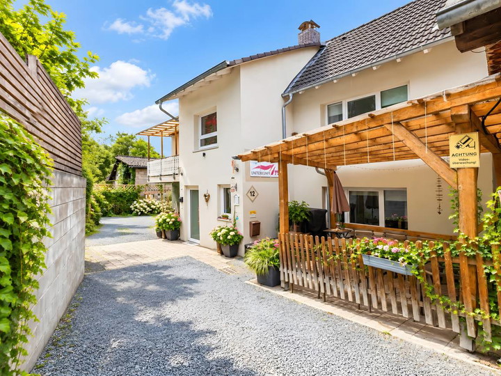 185 M² Huis ∙ 5 Slaapkamers ∙ 11 Gasten - Bad Nauheim