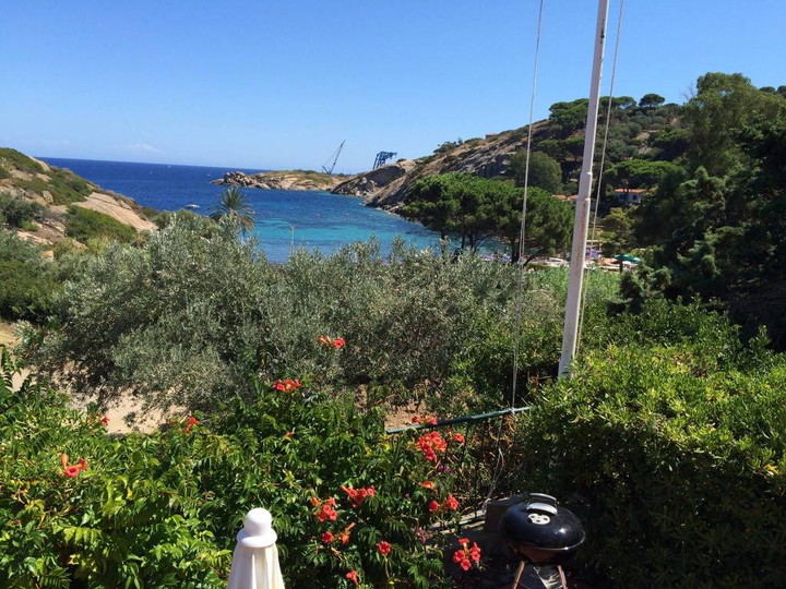 65 M² Villa ∙ 3 Bedrooms ∙ 6 Guests - Isola del Giglio
