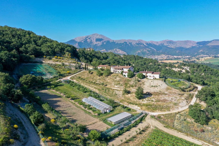 40 M² Camera Privata ∙ 1 Camera Da Letto ∙ 5 Ospiti - Gubbio