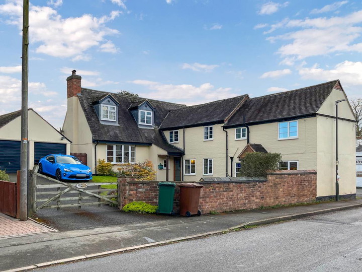 Cottage ∙ 2 Bedrooms ∙ 6 Guests - Leicestershire