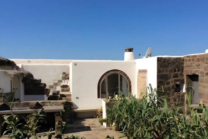 90 M² House ∙ 4 Bedrooms ∙ 8 Guests - Pantelleria