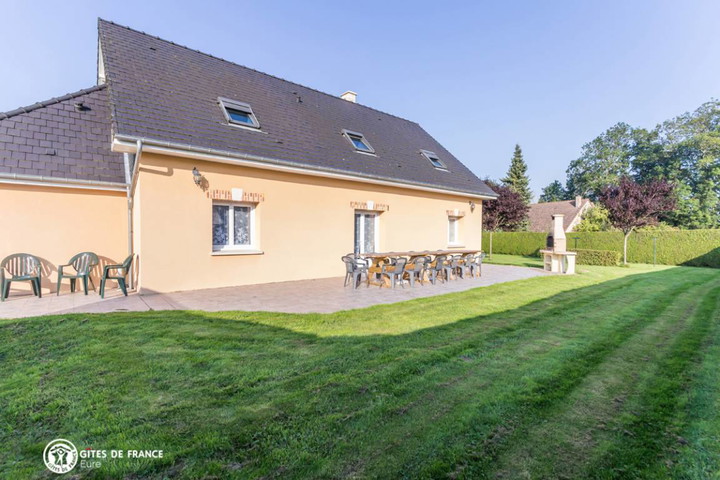 180 M² Gîte ∙ 6 Chambres ∙ 12 Personnes - Eure