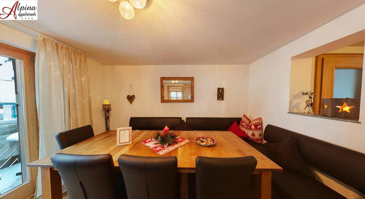90 M² Apartment ∙ 4 Bedrooms ∙ 8 Guests - Mittelberg