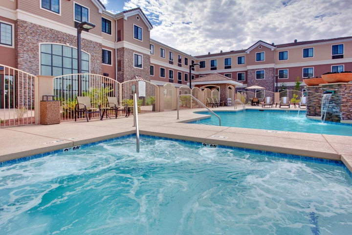 Hotel ∙ 1 Bedroom ∙ 4 Guests - Tucson, AZ