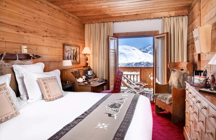 22 M² Hôtel ∙ 1 Chambre ∙ 2 Personnes - Le Bourg-d'Oisans