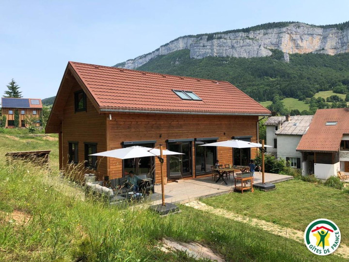 112 M² Gîte ∙ 3 Chambres ∙ 8 Personnes - La Chapelle-en-Vercors