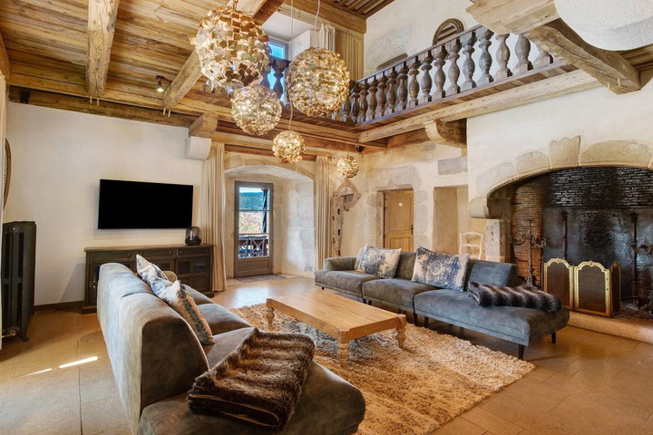 450 M² Château ∙ 6 Chambres ∙ 20 Personnes - Grenoble
