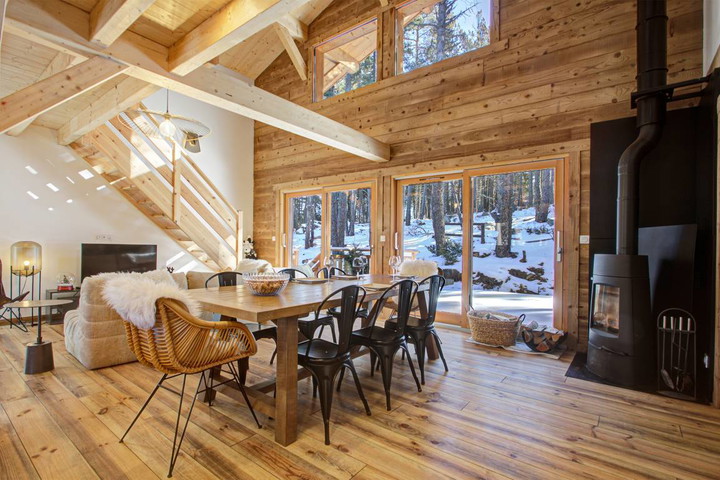 130 M² Chalet ∙ 5 Chambres ∙ 10 Personnes - Formiguères