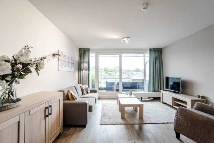 70 M² Apartment ∙ 1 Bedroom ∙ 4 Guests - Leiden