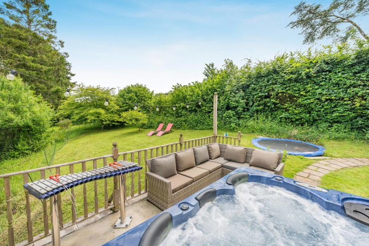 Cottage ∙ 2 Bedrooms ∙ 4 Guests - England