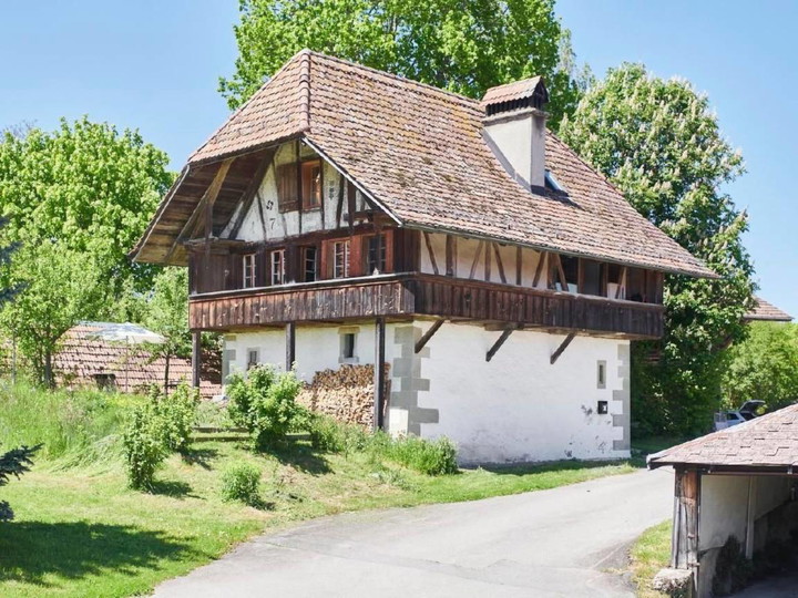 66 M² House ∙ 2 Bedrooms ∙ 4 Guests - Bern