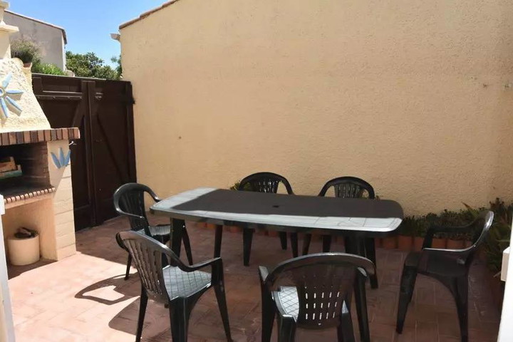 44 M² House ∙ 2 Bedrooms ∙ 6 Guests - La Franqui