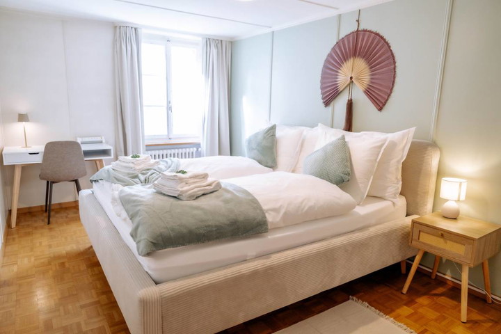 Apartment ∙ 3 Bedrooms ∙ 8 Guests - Zug