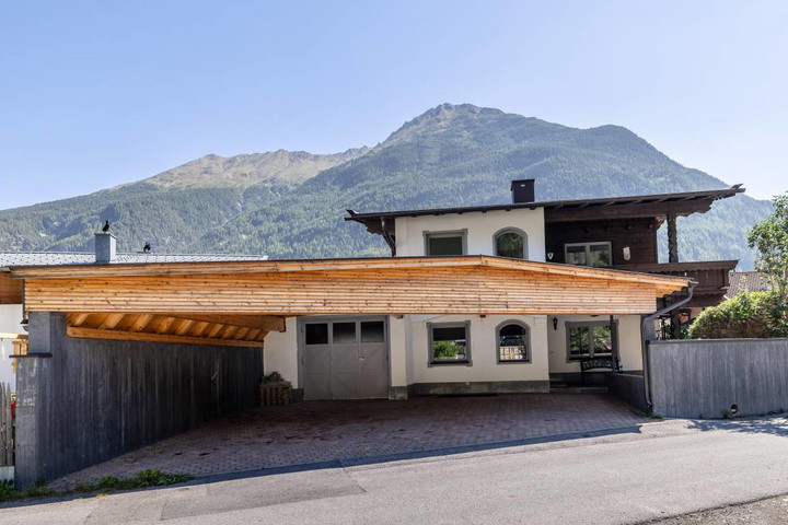 148 M² Ferienwohnung ∙ 5 Schlafzimmer ∙ 10 Gäste - Niederthai
