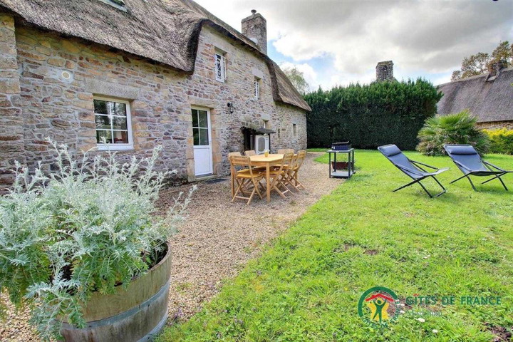 102 M² Gîte ∙ 3 Bedrooms ∙ 6 Guests - Brittany